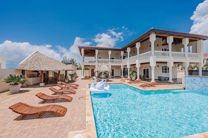 Colonial 6br Villa | Pool+ocean View | Palm Beach - Aruba