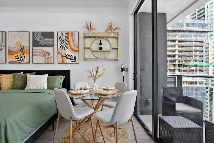 Downtown Penthouse Port Miami, Pool, Hot Tub, Gym - 邁阿密