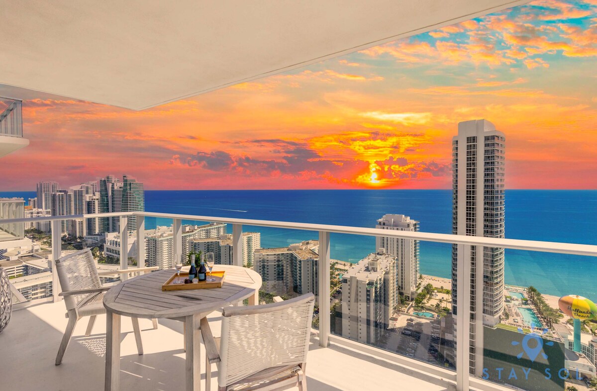 Balcón envolvente + piscina + escaleras a la playa - Departamentos en ...