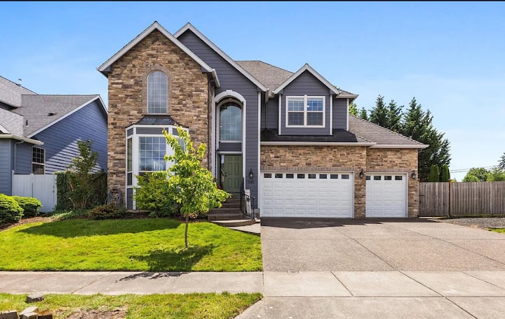 Teak And Jordan Estates- Sleeps 24! - Albany, OR