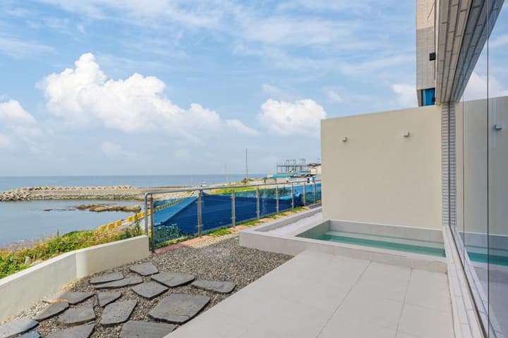 하루의 피로가 풀리는 객실, 1동102호(미니수영장 11~6월 이용 불가) - Pohang-si