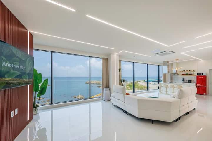 스크린 골프가 가능한 객실, 1동201호(55평 복층형/스크린골프/개별수영장) - Pohang-si