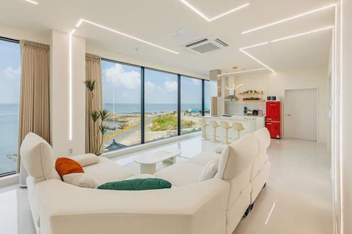 다양함이 있는 프라이빗 객실, 2동(70평 독채/자쿠지/스크린골프/개별수영장) - Pohang-si