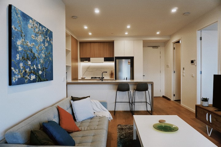 Bell St Retreat - 2br 2bath Stay - Ivanhoe