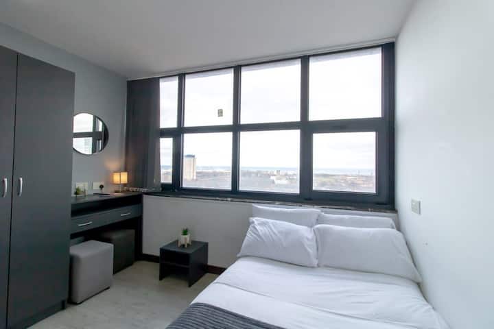 Compact Budget Sunderland Studio With Lovely Views - Sunderland