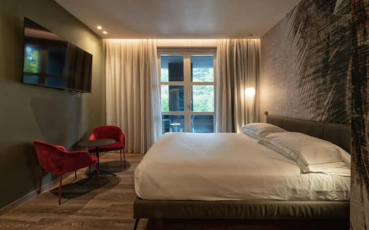 Fine Dining And A Chance To Connect With Nature - Selvino