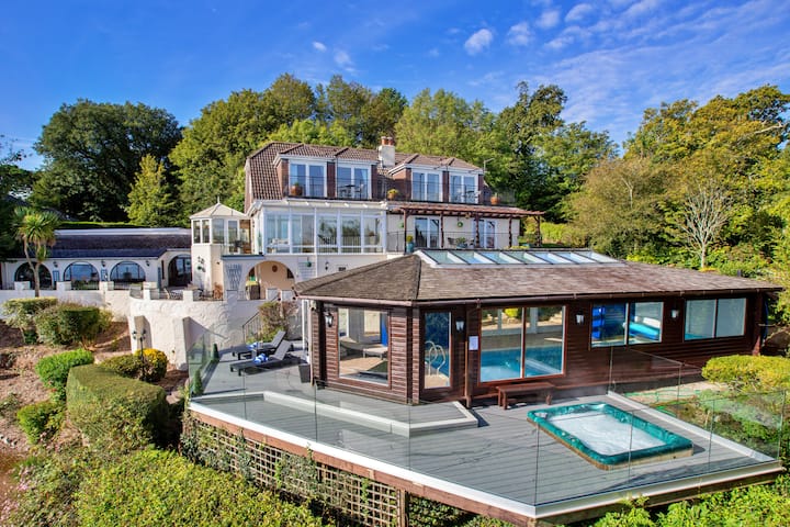 Finest Retreats | Cliff Lodge - Torquay, UK