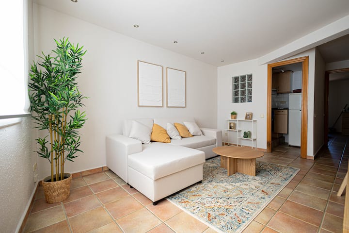 Estudio Con Encanto En Barcelona - Barcelona