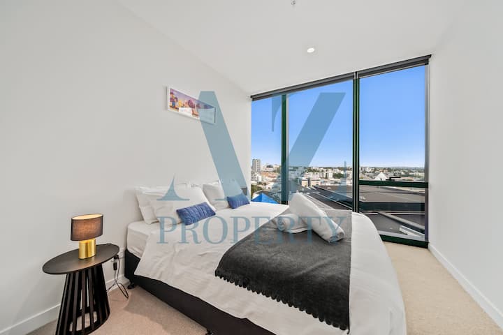 Perth City Resort Amenities & Prime Location - Perth