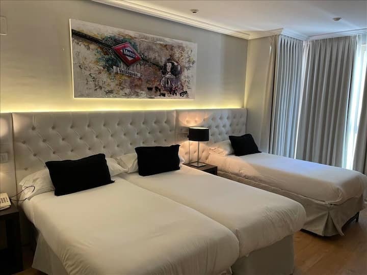 Triple Room Near Ifema - Madrid