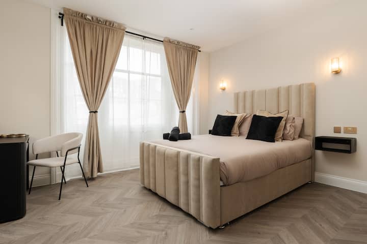 Bold St | Fireplace | Work Desk | 1 Min To Station - Liverpool, UK