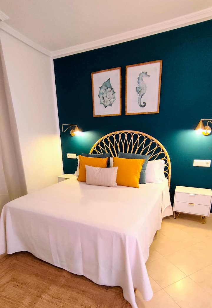 Casa Girasoles  Roof Terrace, Patio, Air-con - Corralejo