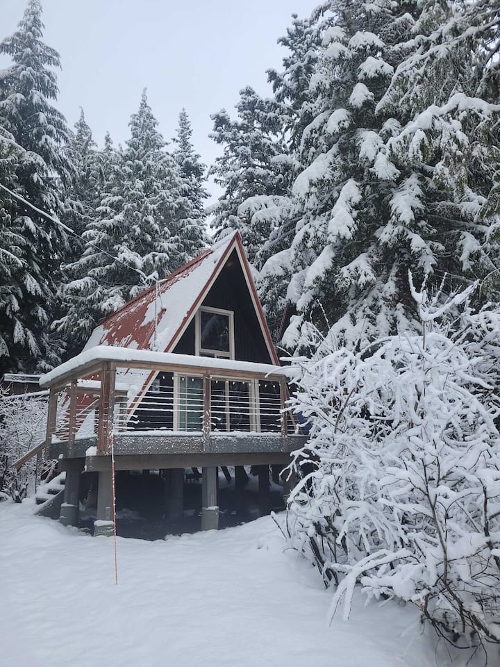Bergstrasse Getaway - Cozy A-frame Sauna - Mount Hood, OR