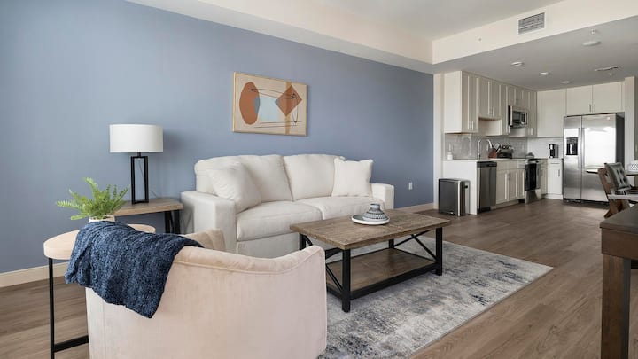 Landing | Modern 1bd, Game Room, Pool - Cape Coral, FL