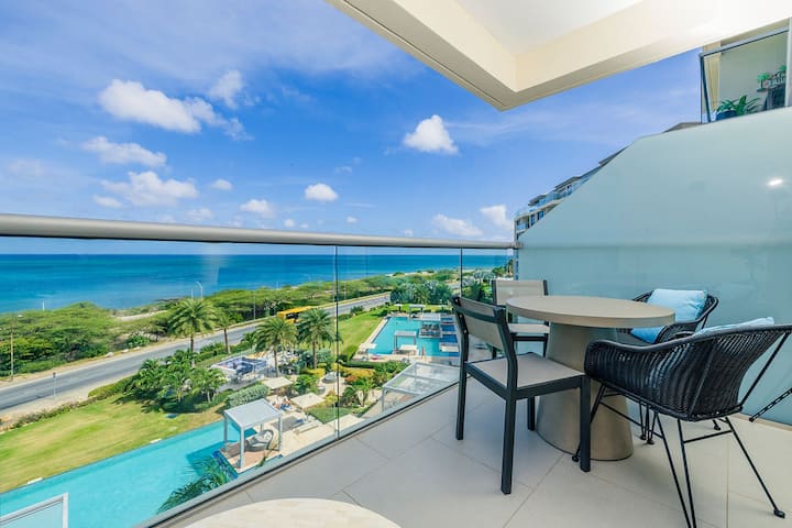 Beachfront 1br Suite With Sunset Balcony - Aruba