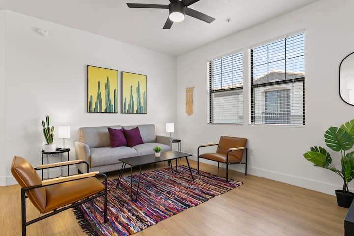 Cozysuites Glendale By The Stadium With Pool! 15 - Glendale, AZ