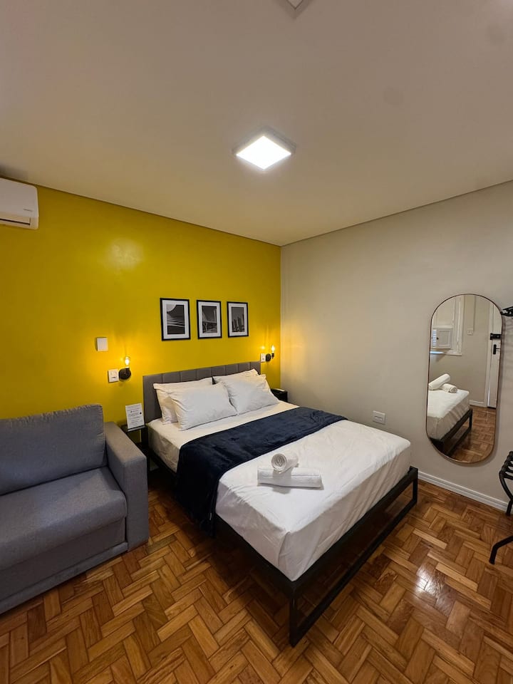 Flat Com Banheiro E Cozinha Próximo A Savassi - Belo Horizonte