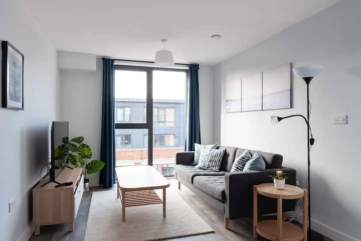 Smart 1 Bed Apartment In Central Birmingham - Birmingham