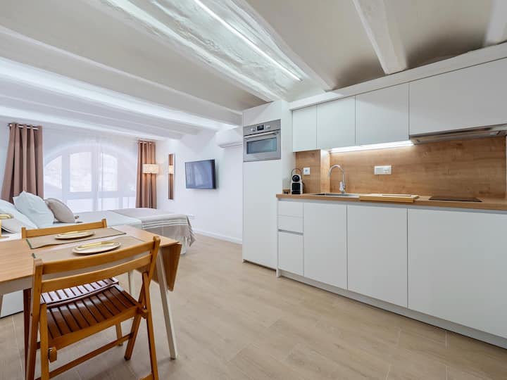 Loft Vue Privilégiée Sur La Plaza Mayor - Montblanc
