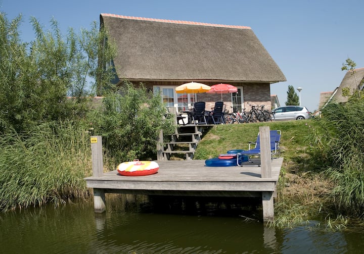 Beachvilla - 8 People - Netherlands