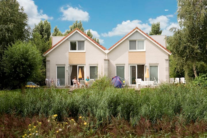 Schakel Deluxe With A Sauna - 5 Persons - Makkum