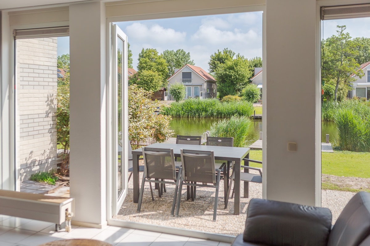 Switch Comfort - 6 personnes - Bungalows à louer à Makkum, Friesland ...