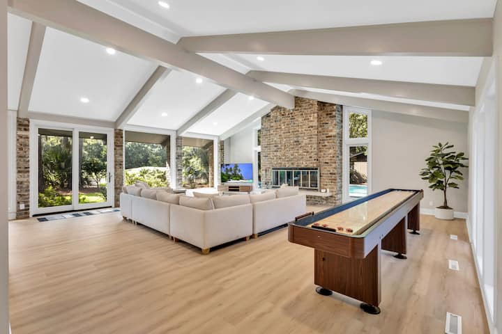 30 Tupelo Road @ Sea Pines | Pool & Golf View - South Carolina