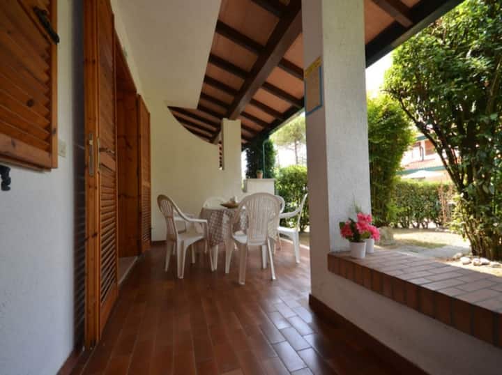 Maison De Vacances Avec Piscine Partagée - Bibione