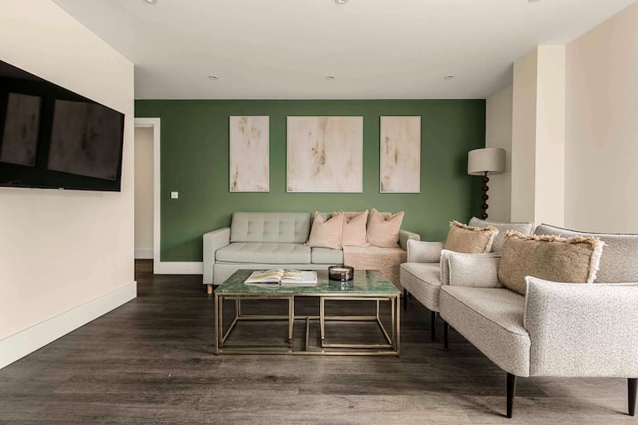 Stylish 3 Bed London Apartment - London