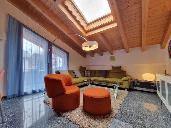 Superbe Appartement Mansardé Dans La Maison Snowfu - Saas-Fee