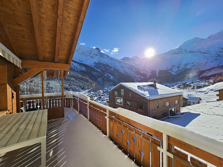 Appartement Mansardé Récemment Rénové Dans La Mais - Saas-Fee