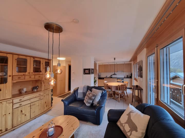 Appartement Confortable Avec Vue Fantastique Dans - Saas Fee