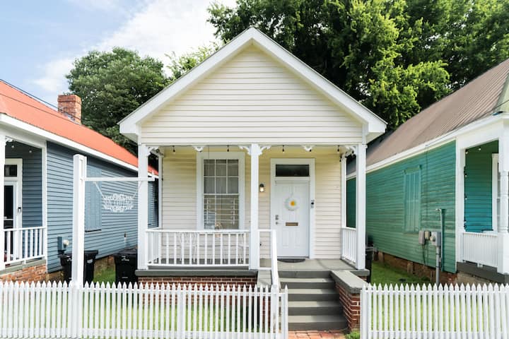 Sun Cottage Near Downtown - Columbus, GA