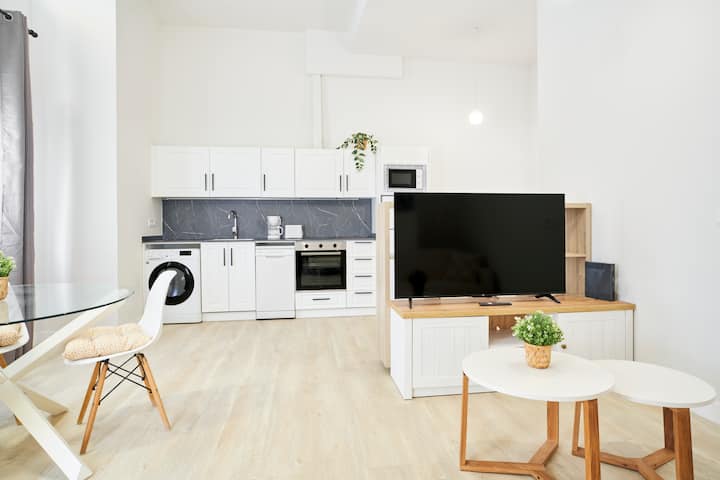 Loft Gd 2- By Wehomes - Santander