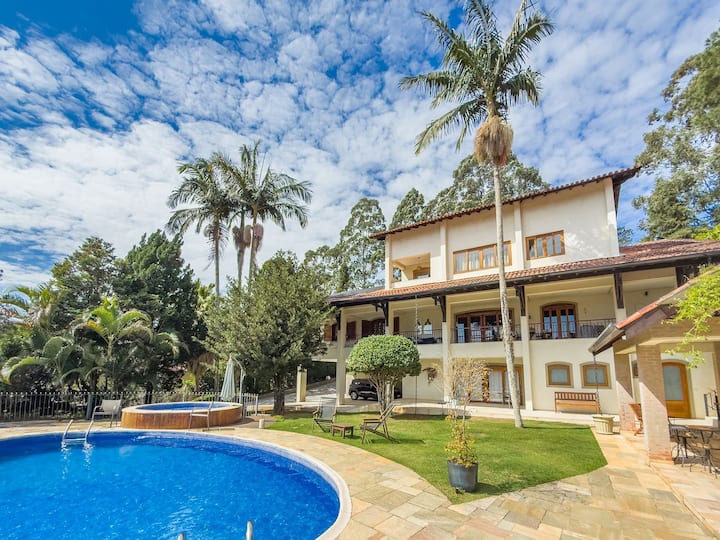 Refúgio De Alto Padrão Na Granja Viana - Cotia