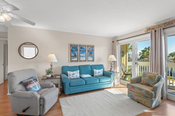Relaxing 1br Golf Condo W/ Free Beach Service - Destin, FL
