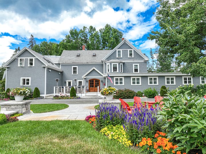 The Crocker House Country Inn (Rm 11) - Maine