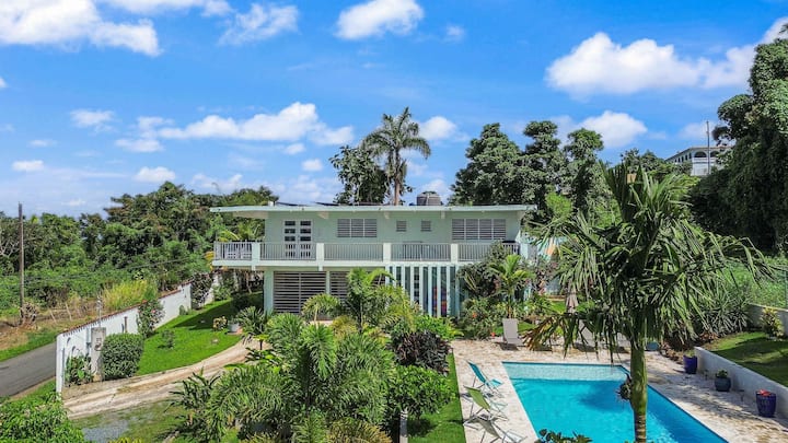 Brisa 2: Family Rainforest Retreat Full Solar - Puerto Rico