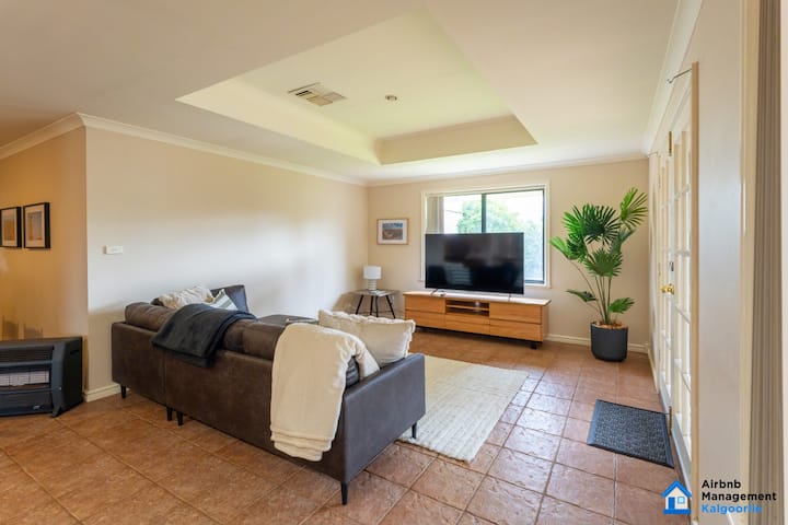 The 4x2 For You And The Crew - Kalgoorlie - Boulder