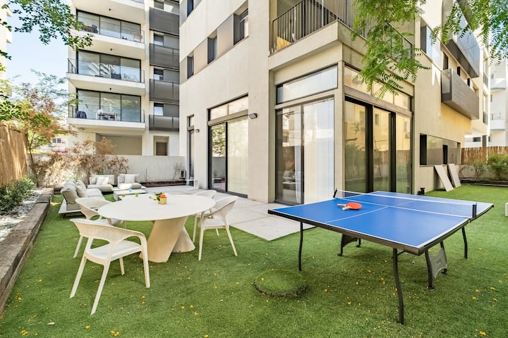 Luxury 3br Garden Pool And Beach - Tel Aviv