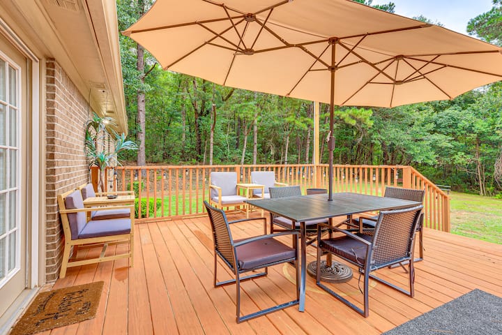 2 Mi To Bay + Beaches: Home W/ Gazebo In Daphne - Fairhope, AL