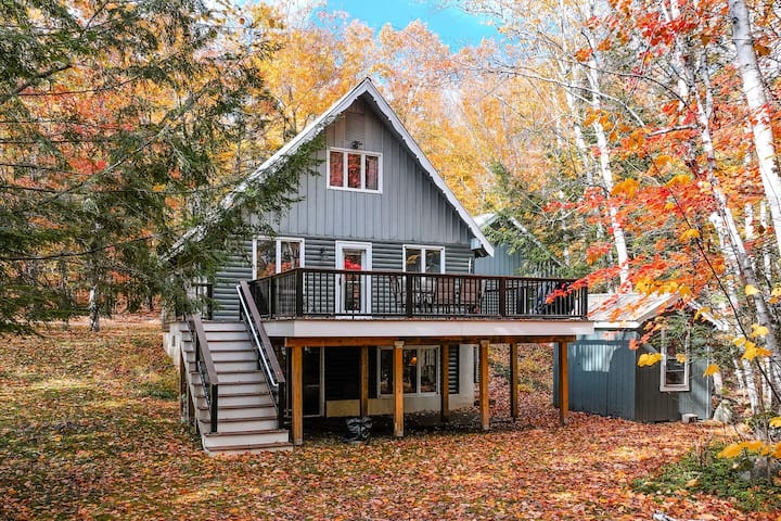 Sebago Lake Escape - Sandy Beach/swim/ski/hike - Sebago, ME