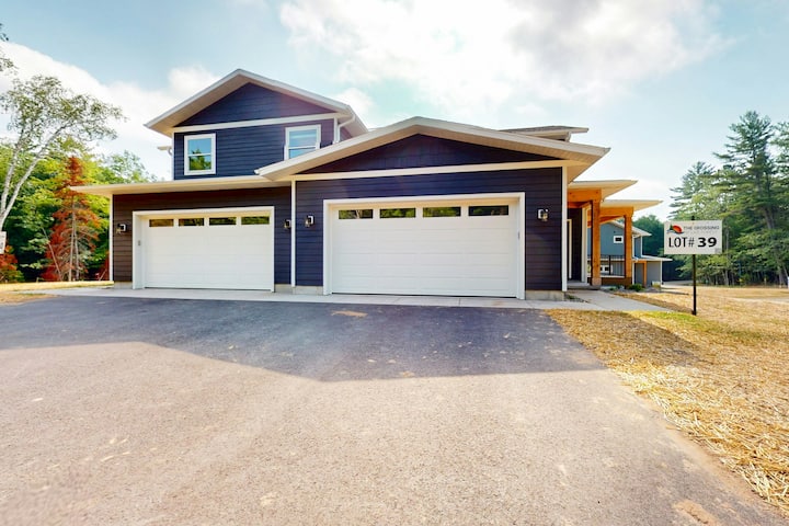4br Modern Townhouse, Near Town, Lakes & Trails - Eagle River, WI