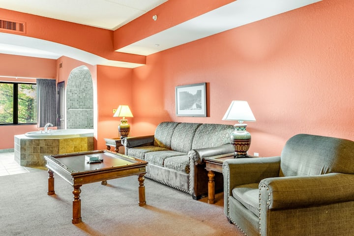 2br 5th-floor | Hot Tub | Elevator - Wisconsin