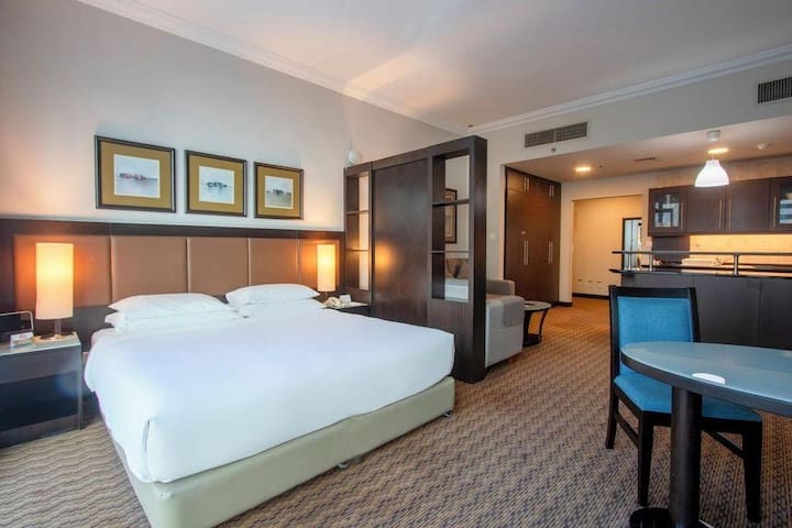 Lavish Studio - Abu Dhabi Mall 10 Minutes Walk - Abu Dhabi