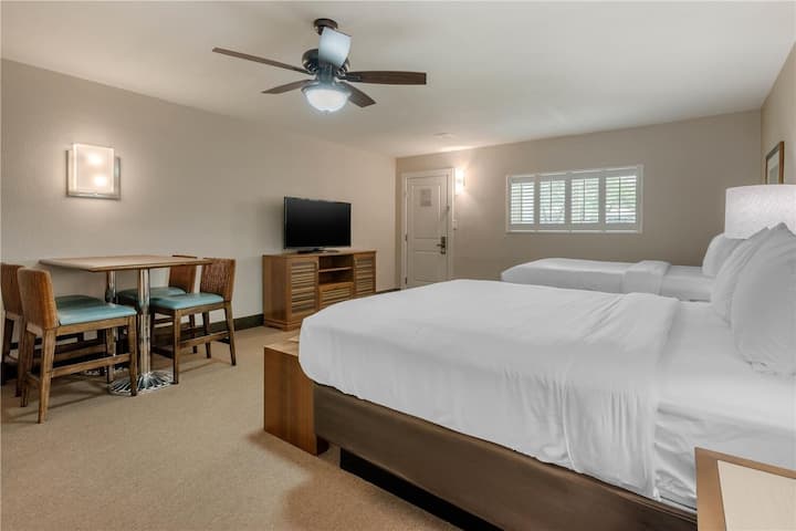 Family-friendly Beach Escape W/ Modern Comforts - Jekyll Island, GA