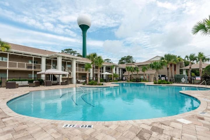 Spacious Retreat Near Jekyll Island Beach! - Jekyll Island, GA