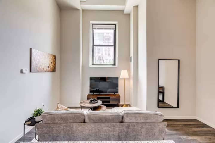 Pool, Gym, Free Parking, 5 Mins Walk To Paycor - Cincinnati