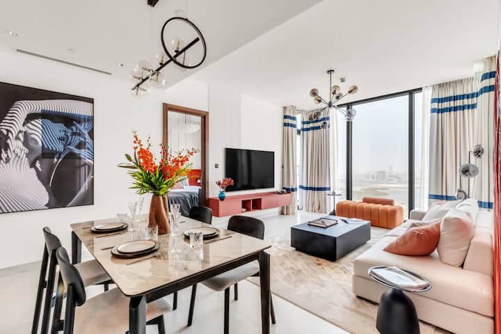 Skyline Glow | 2.5 Br | Burj Khalifa View - Dubai