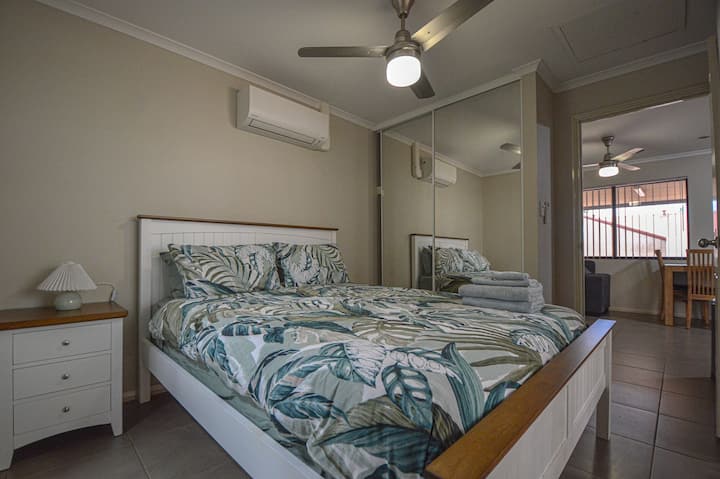 Marginal On Morgans Cute 1x1 - Port Hedland